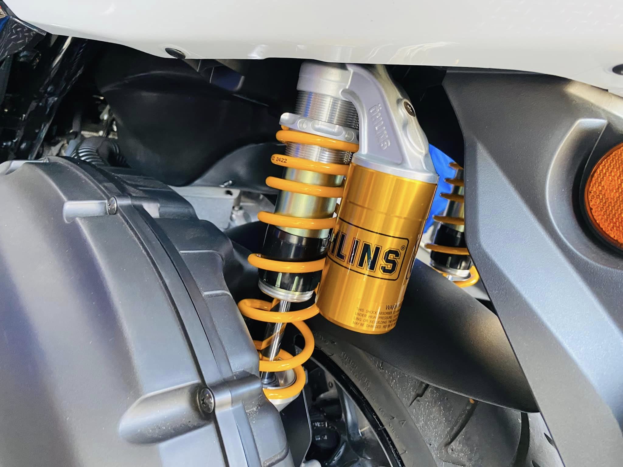 NMAX－OHLINS YA020 後避震器 - YONG-SHIN